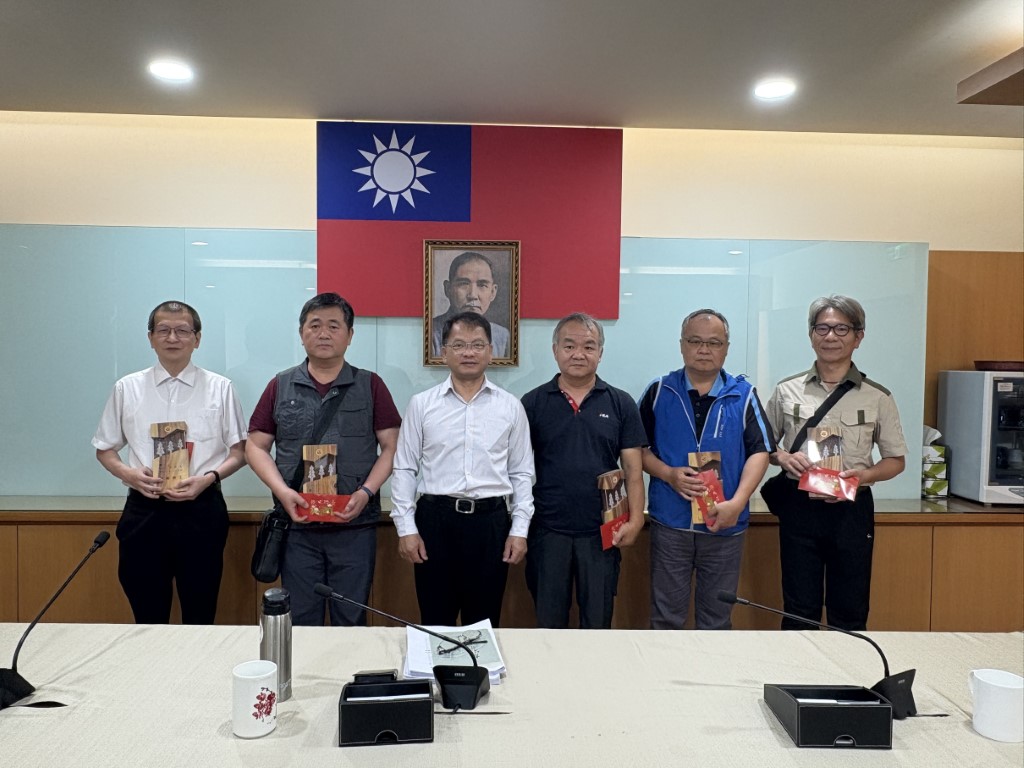 訊息專區 最新消息 「五一勞動節 你們的榮耀」林業保育署嘉義分署表揚模範勞工及工作績優人員
